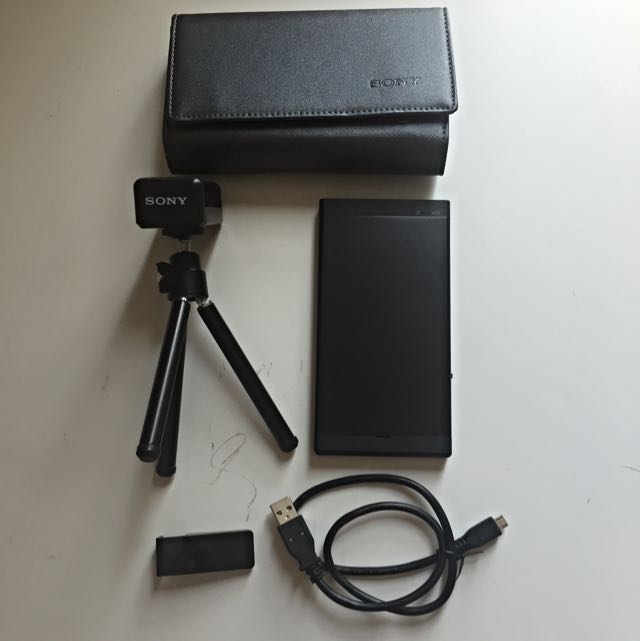 Sony Mobile Projector MP-CL1, Computers & Tech, Parts & Accessories ...
