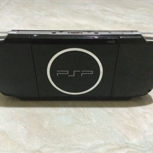 PlayStation Portable 3006, Hobbies & Toys, Toys & Games on Carousell