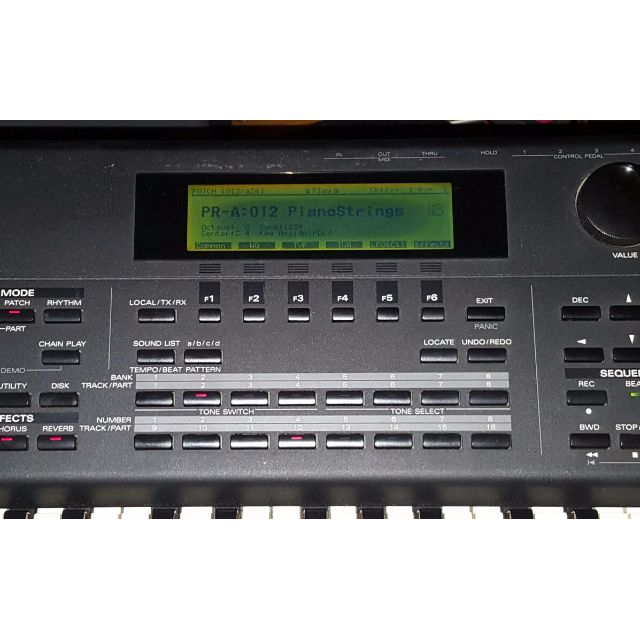 Roland Xp-60 workstation, Hobbies & Toys, Music & Media, Musical ...