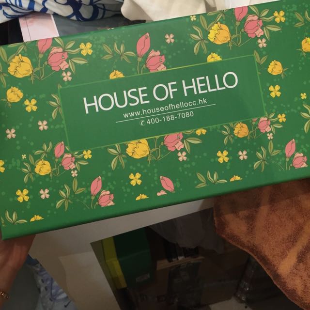 現貨 Summer Sale House Of Hello 真皮長銀包 灰, 名牌, 手袋及銀包 - Carousell