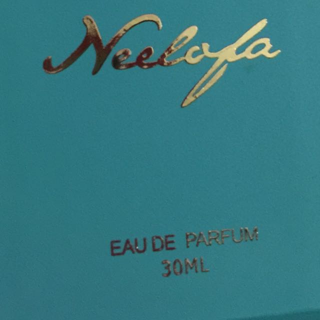 Neelofa Perfume, Women's Fashion, Muslimah Fashion, Hijabs on Carousell