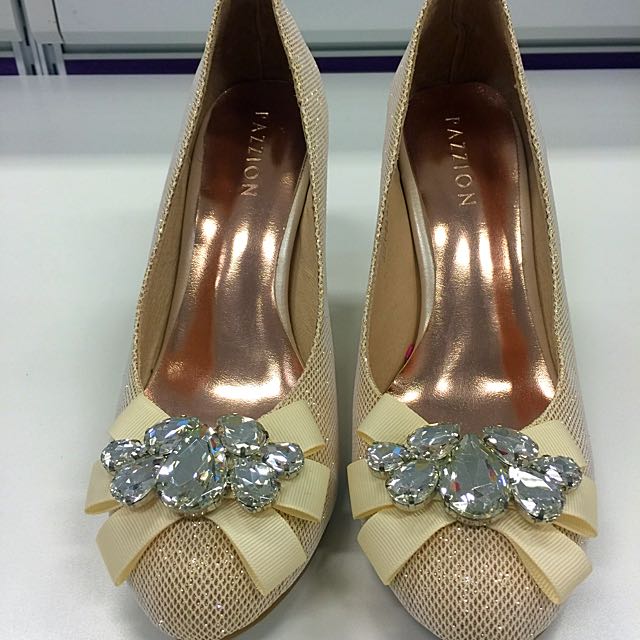 Pazzion Shoes Brand New, Women's Fashion, Footwear, Flats on Carousell