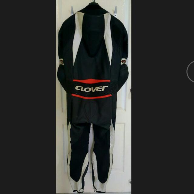 Racing Suit (Clover RC100), Car Accessories, Accessories on Carousell