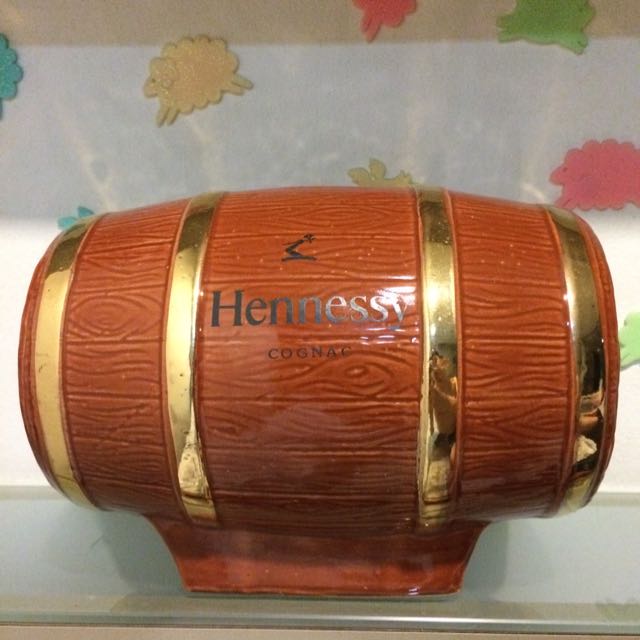Hennessy Barrel Coinbank Coin Bank Piggybank, Hobbies & Toys ...