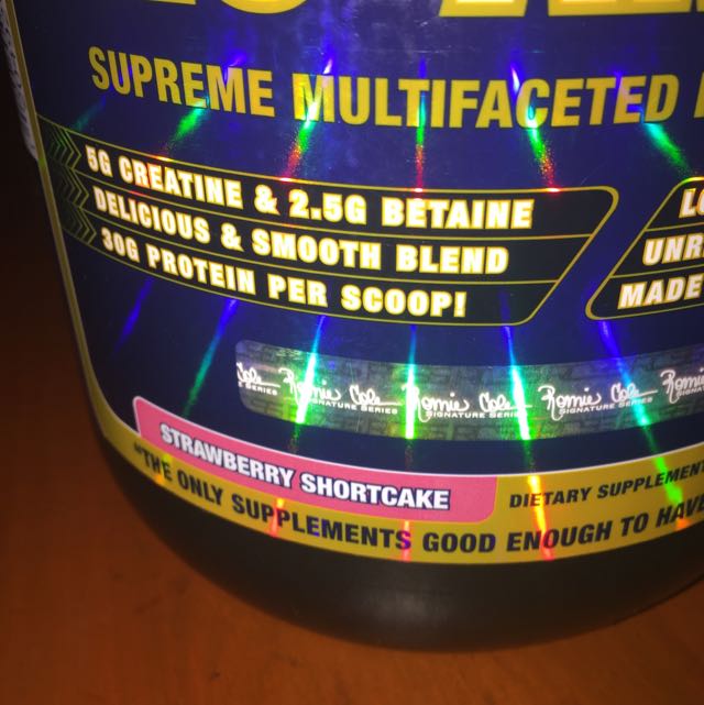 Ronnie Coleman Signature Series Pro-Antium Whey Protein Powder, Health ...