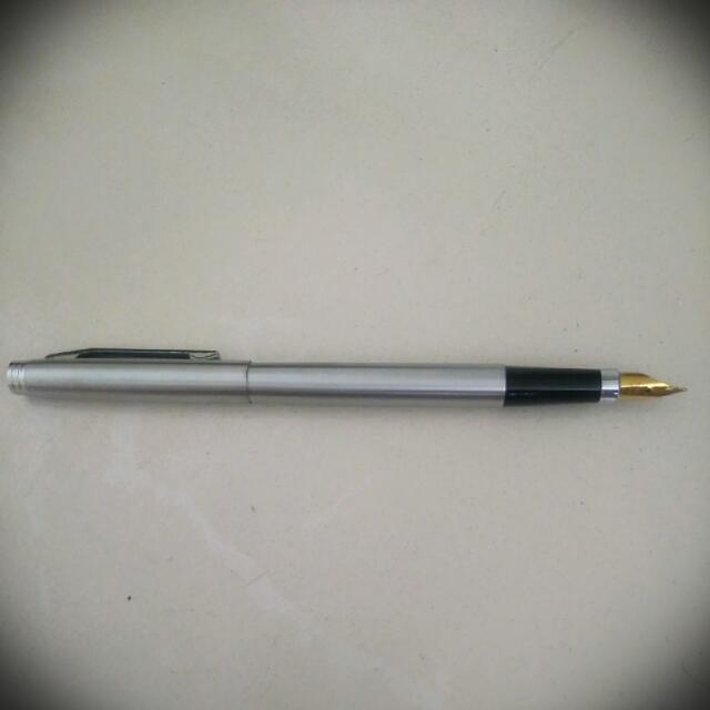 BN Penalli Fountain Pen, Hobbies & Toys, Stationery & Craft, Stationery ...