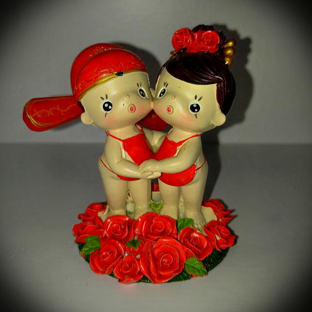 Cutie Wedding Couple Bride & Groom Figurine, Hobbies & Toys, Stationery ...