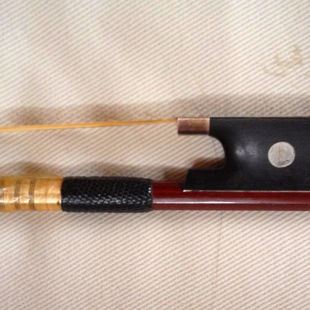 High Grade Full Sized Violin Bow, Hobbies & Toys, Music & Media, Music ...