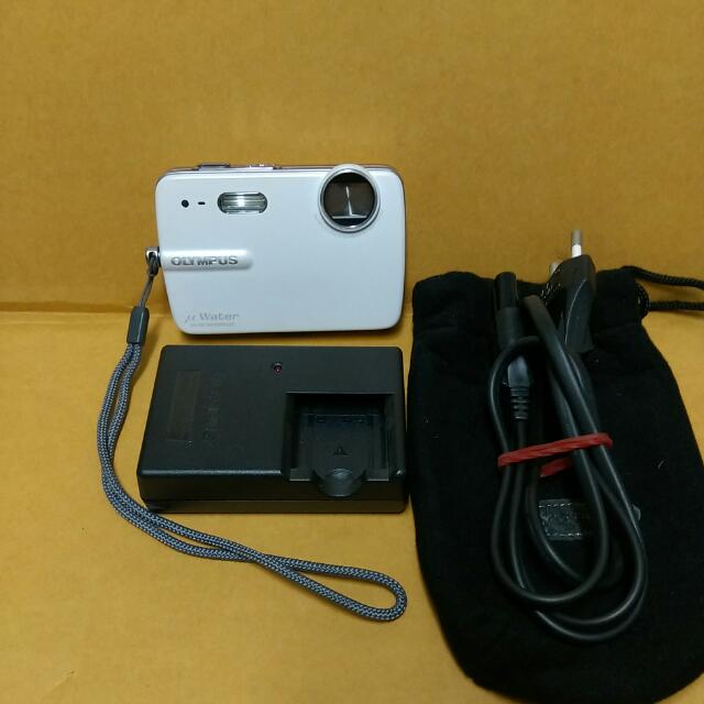 Olympus Pocket Camera, Photography, Cameras on Carousell