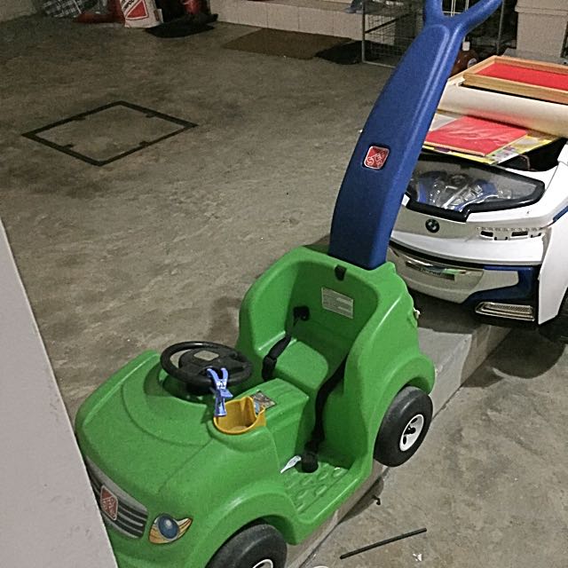 Step 2 Car, Babies & Kids, Going Out, Car Seats on Carousell