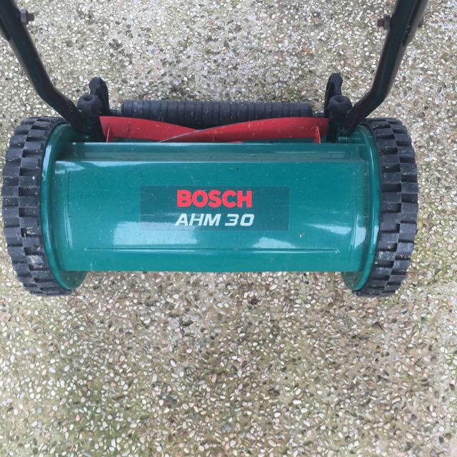 BOSCH AHM 30 Lawnmower, Furniture & Home Living, Gardening, Grass ...