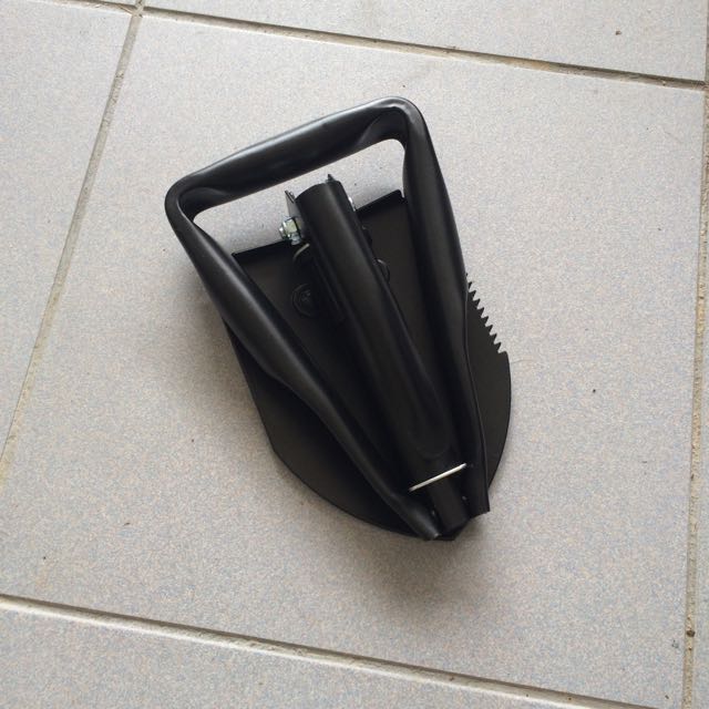 Foldable Shovel Changkol, Sports Equipment, Hiking & Camping on Carousell