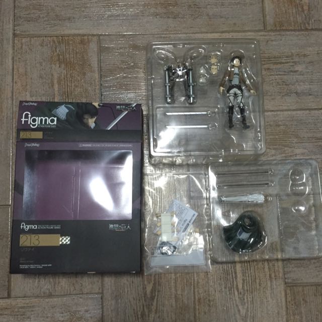 Figma 213 LEVI , Attack On Titian (Shingeki No Kyojin), Hobbies & Toys, Memorabilia ...