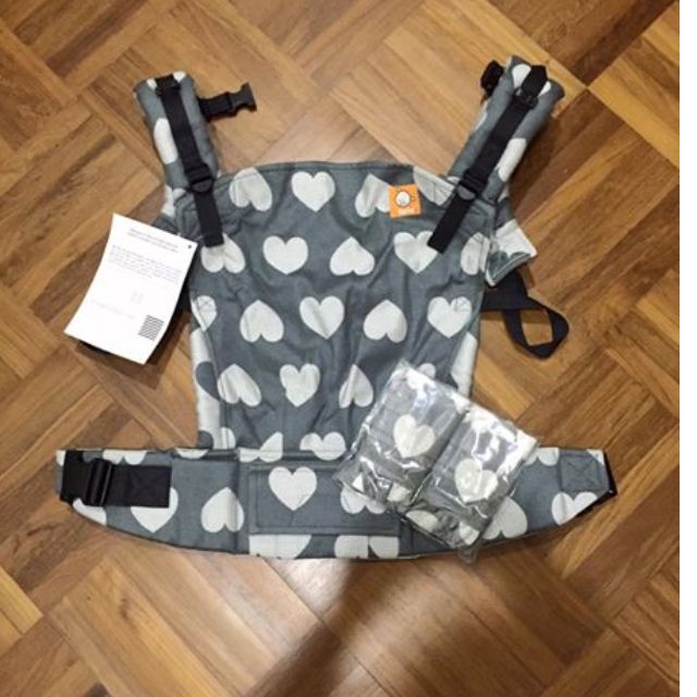 Tula full standard WC Carrier, Love Ardoise, Babies & Kids, Going Out ...
