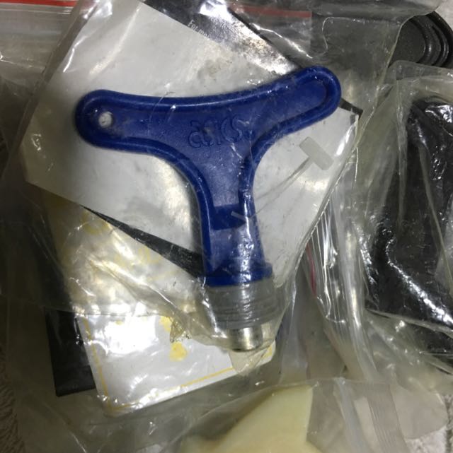 Asics Spike Key, Women's Fashion, Footwear, Sneakers on Carousell