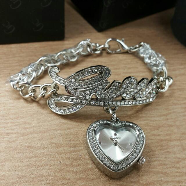 Jam Guess, Women's Fashion, Watches & Accessories, Watches on Carousell