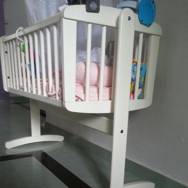 Baby Cradle / Cot, Babies & Kids, Baby Nursery & Kids Furniture, Cots ...
