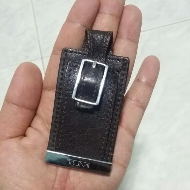 Tumi Name / Luggage Tag / Name Label, Luxury on Carousell