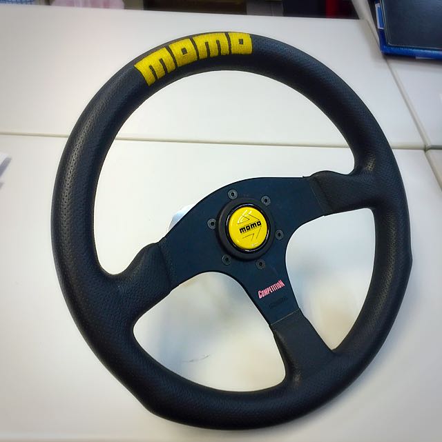 Momo Competition Steering Wheel With Custom Machined Extended Boss Kit ...