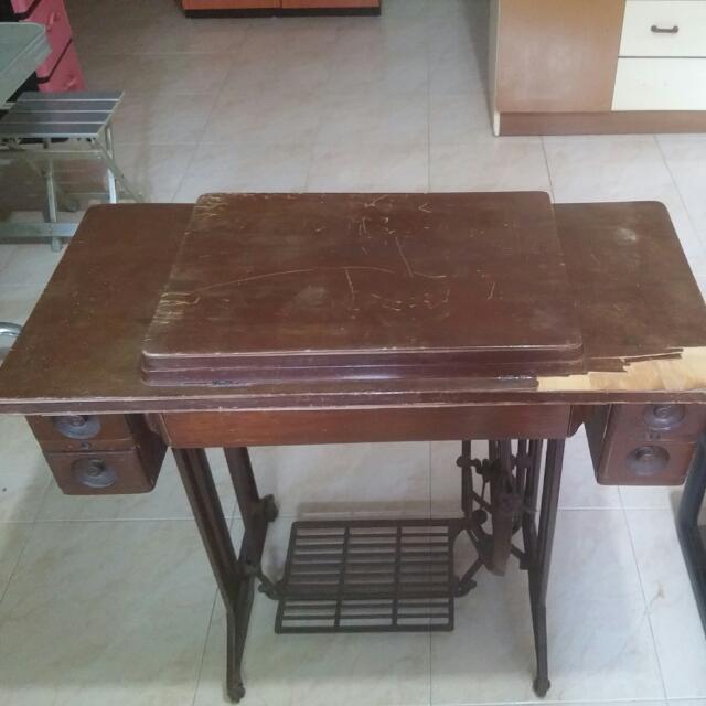 Sewing Machine Antique From Mercedes Benz, Hobbies & Toys, Memorabilia ...