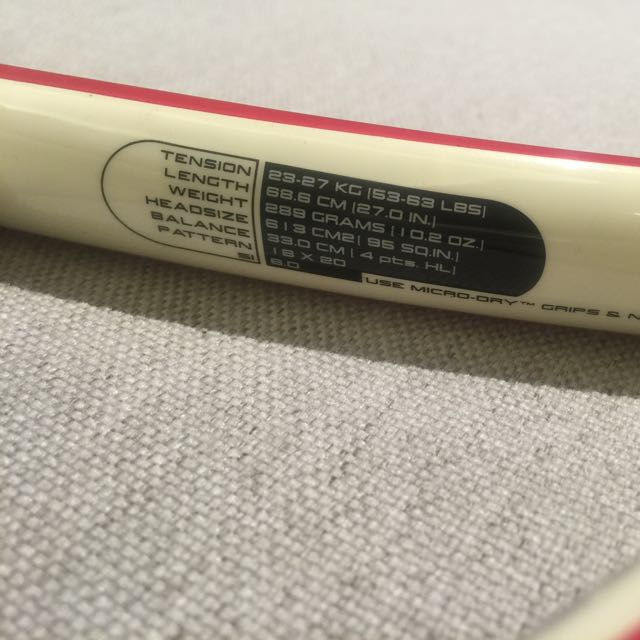 Wilson NCode Pro Staff Six-One Team 18x20, Sports Equipment, Sports ...