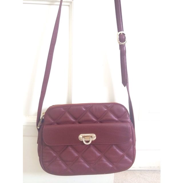 French Connection cross body bag, Women's Fashion on Carousell