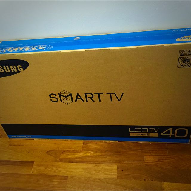 Samsung 40" SMART LED TV, Furniture & Home Living, Furniture, TV ...