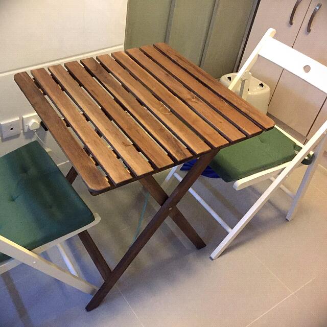 枱，櫈x2, 傢俬＆家居, 傢俬, 椅子 - Carousell