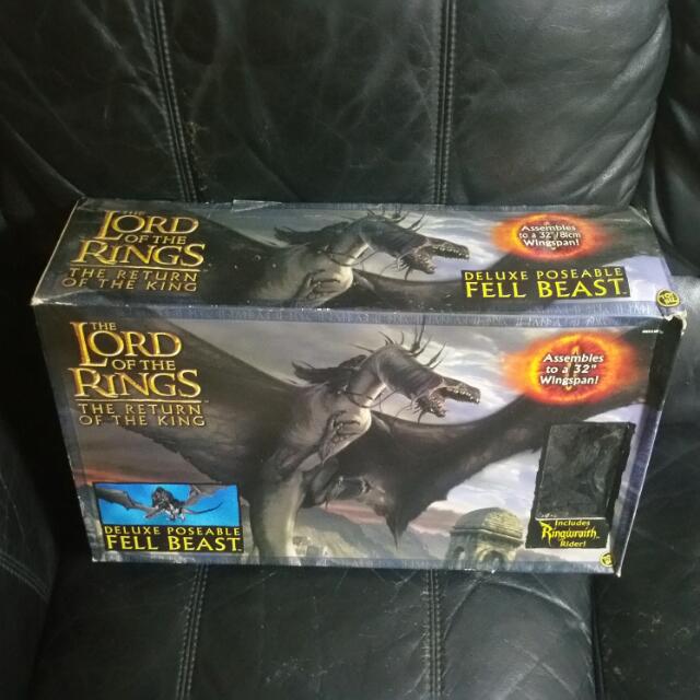 Lord Of The Rings.. The Return Of The King.. Deluxe Posable Fell Beast ...