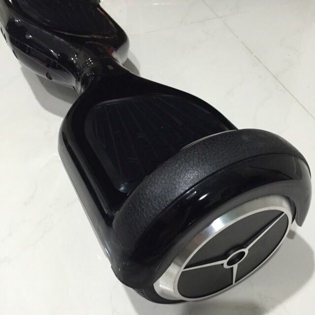 Hoverboard Used, Sports Equipment, PMDs, E-Scooters & E-Bikes, Other ...