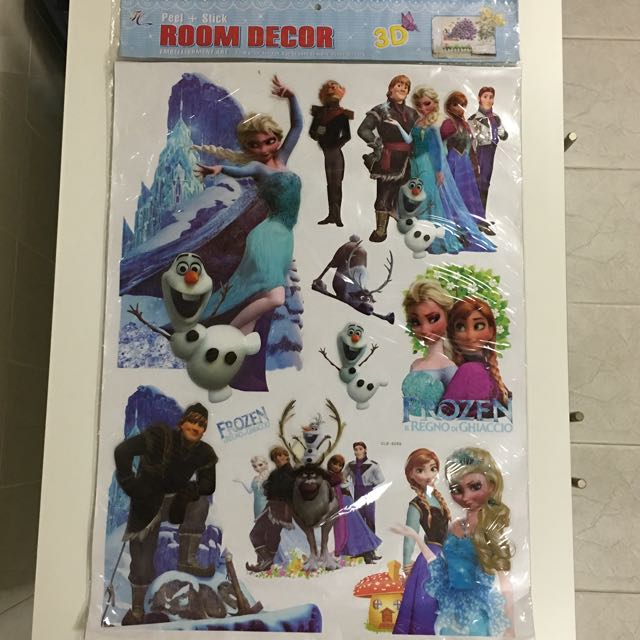 Big Disney's Frozen 3D Peel + Stick Room Decor (19" X 27"), Furniture ...