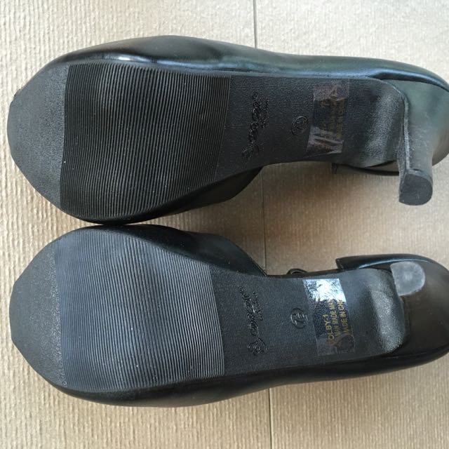 Black Mary Jane 4 1/2 Inch Black Pumps, Women's Fashion, Footwear ...