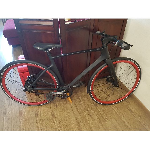 Vanhawks Valour Bicycle - carbon frame, Sports Equipment, Bicycles ...