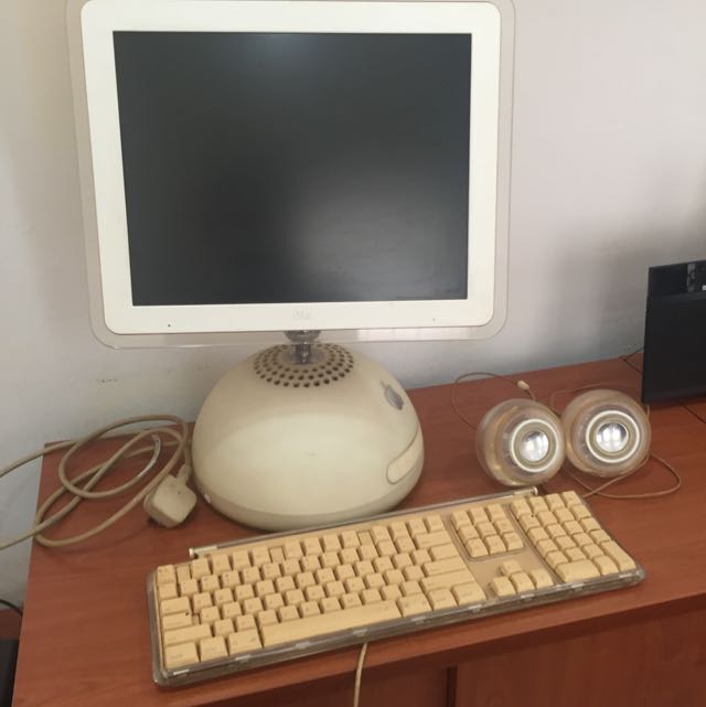 iMac Flat Screen, Computers & Tech, Desktops on Carousell