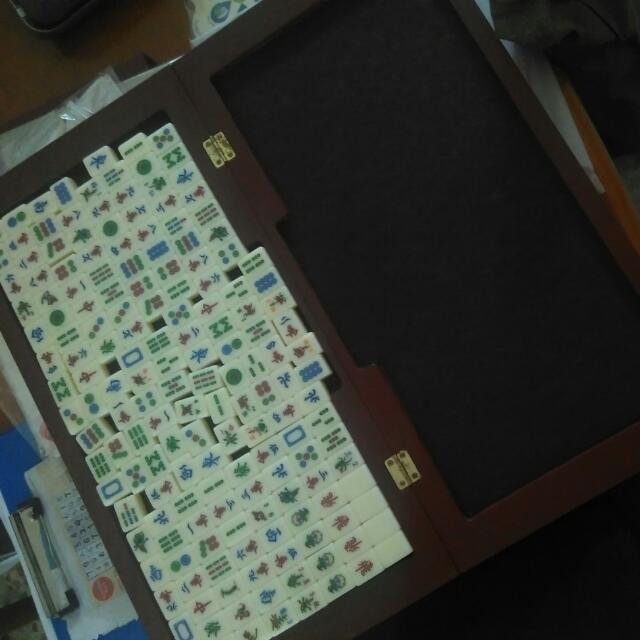 Portable Mahjong Set With Table, Hobbies & Toys, Toys & Games on Carousell