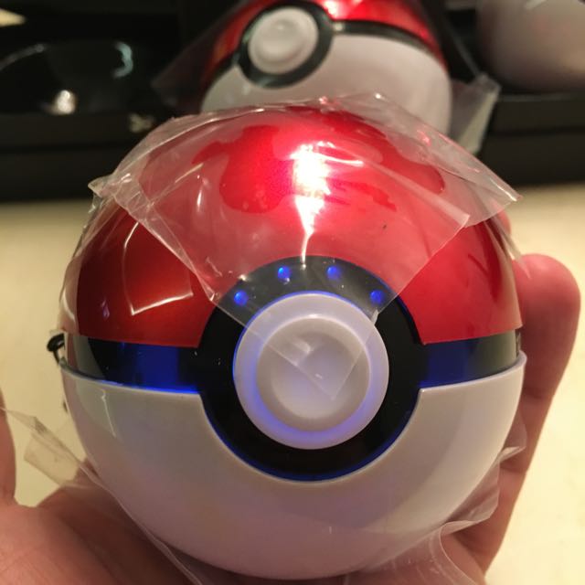 Pokemon Poke Ball Power Bank, Mobile Phones & Gadgets, Mobile & Gadget ...