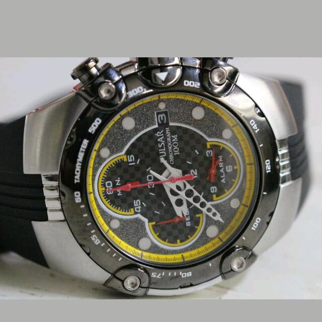 Seiko Pulsar Tech Gear, Mobile Phones & Gadgets, Wearables & Smart ...