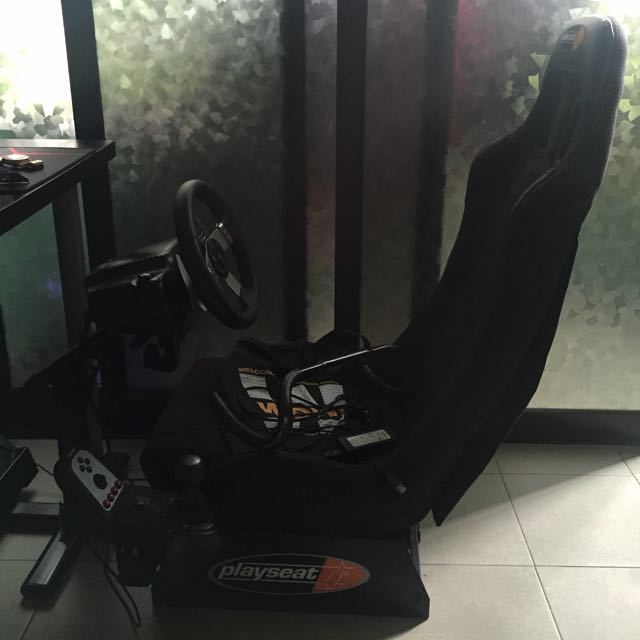 Playseat With Logitech G27 Car Simulator Set And PS3, Video Gaming ...
