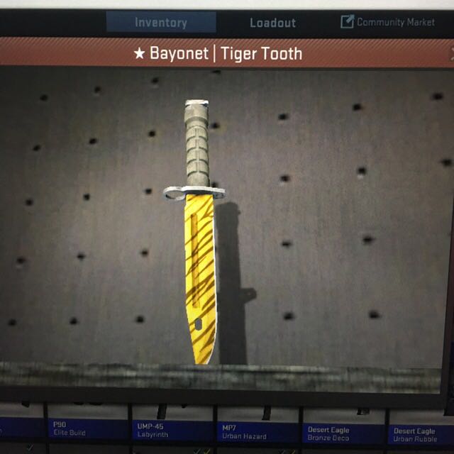 Selling Bayonet Tiger Tooth Factory New Super Good Float 0.008 Float ...