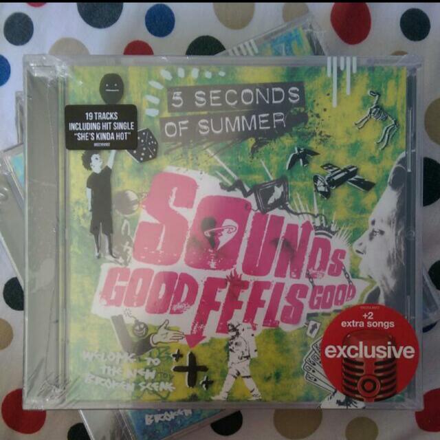 5SOS' Sounds Good Feels Good Deluxe CD (Target exclusive), Hobbies ...