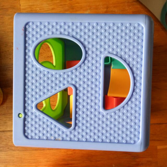 Shapes Box, Hobbies & Toys, Toys & Games on Carousell