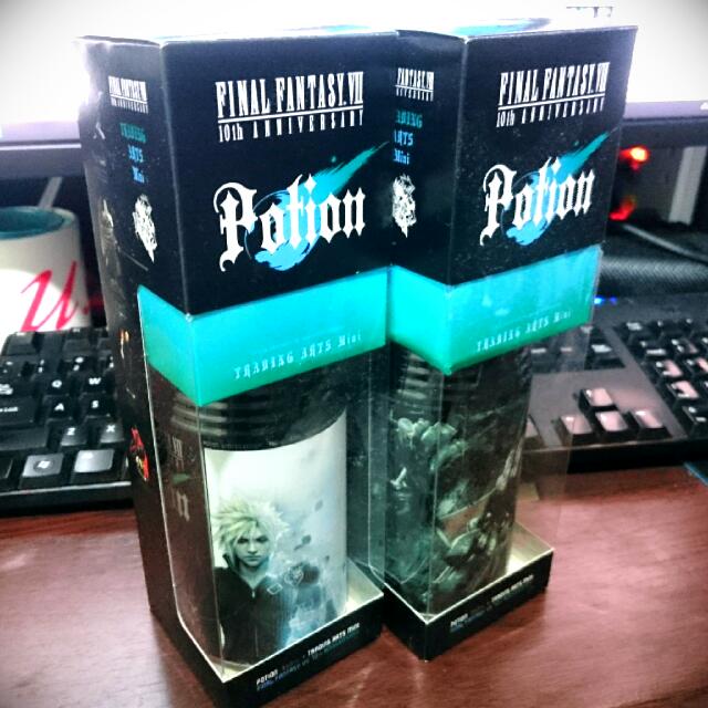 Final Fantasy VII 10th Anniversary Potion with Trading Arts Mini Figure ...