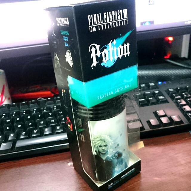 Final Fantasy VII 10th Anniversary Potion with Trading Arts Mini Figure ...