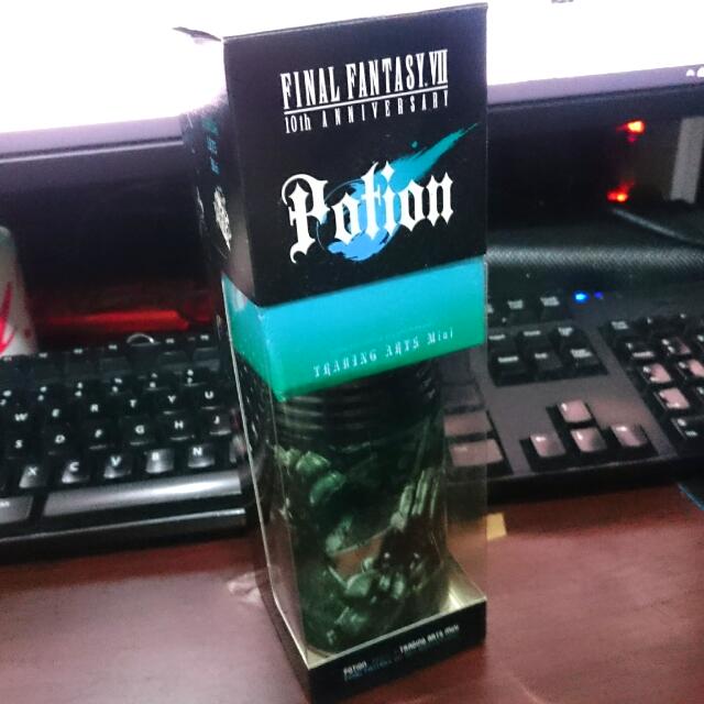 Final Fantasy VII 10th Anniversary Potion with Trading Arts Mini Figure ...