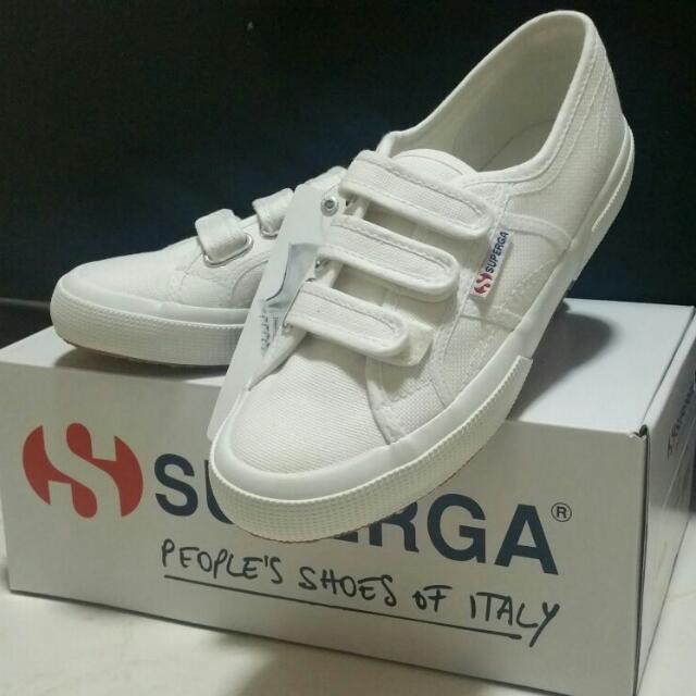Superga Velcro White, Women's Fashion, Footwear, Sneakers on Carousell