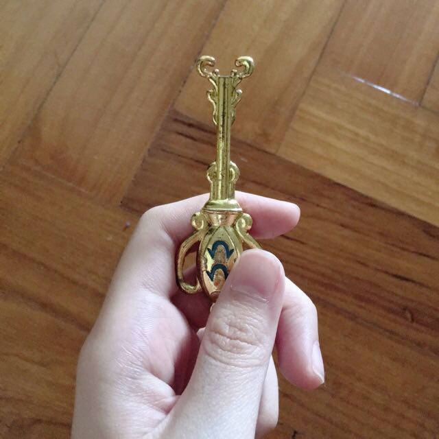 (Pending) Fairy Tail Lucy Celestial Spirit Gate Keys, Hobbies & Toys ...