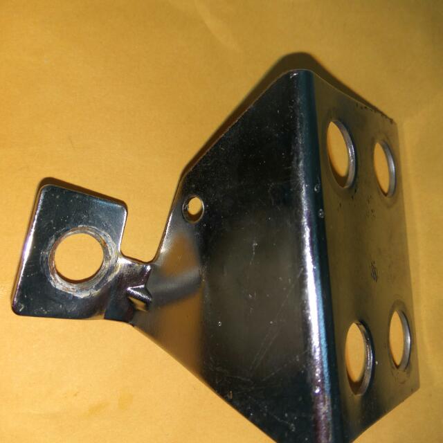 IU unit bracket, Car Accessories on Carousell