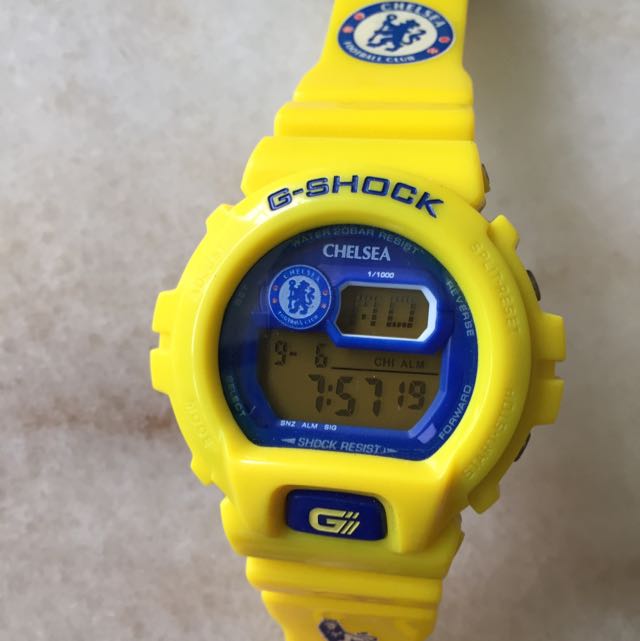 Chelsea FC Logo Digital Watch, Mobile Phones & Gadgets, Wearables ...