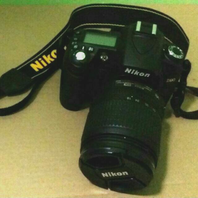 Nikon D90 (Low Shutter Count), Photography, Cameras on Carousell
