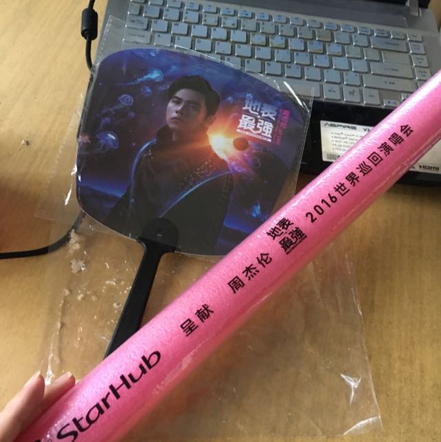 Unopened Jay Chou Fan and Lightstick, Tickets & Vouchers, Vouchers on ...